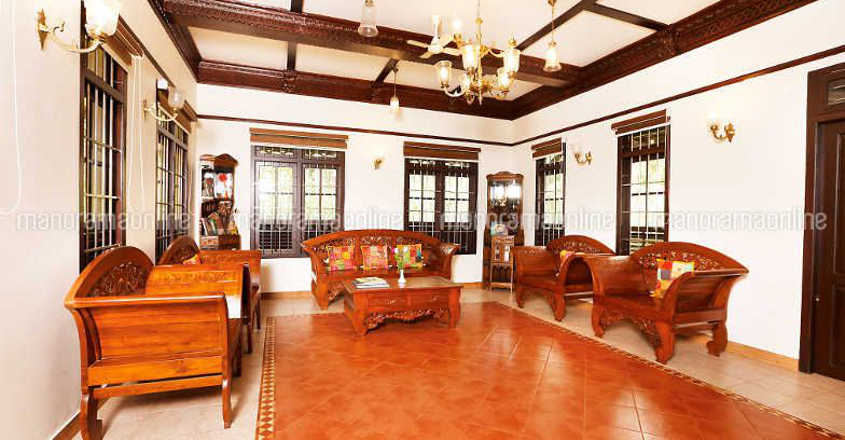 A 300-year-old mana receives an ebullient transformation | House design ...