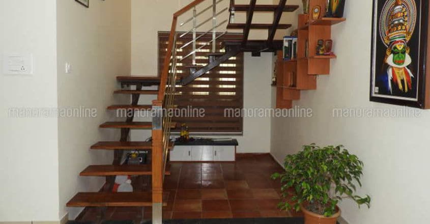 TV star Gayathri’s house is modern yet traditional | Video | House ...