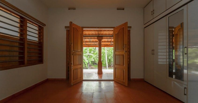 In this Kasaragod house you breathe quaint Kerala tradition | Lifestyle ...