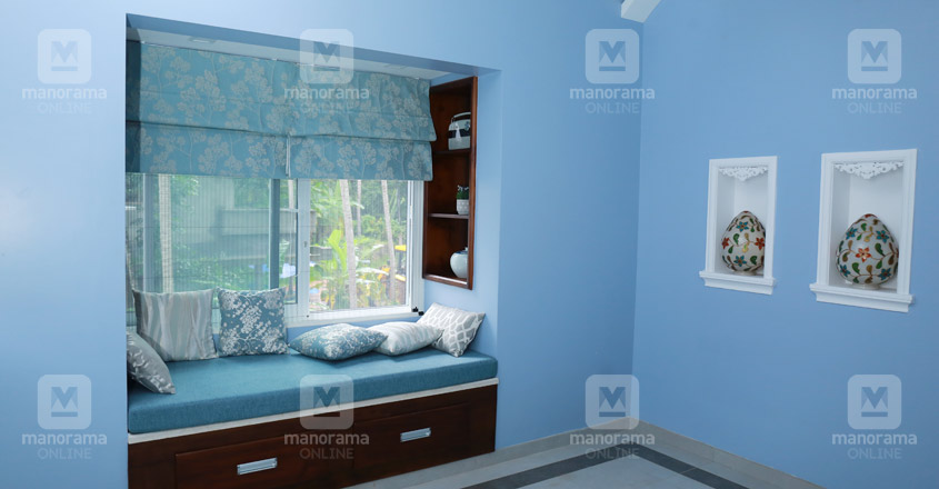 Mellifluous and artful, this colonial-themed house in Vatakara is music ...