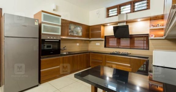 Elegant exteriors, cool interiors make this Aluva house special ...