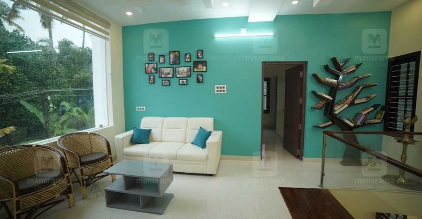 What makes this Varkala house in 3 cents classy, space efficient ...