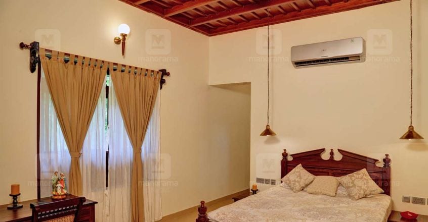 Tradition joins hands with modernity in this grand Kumbanad mansion ...