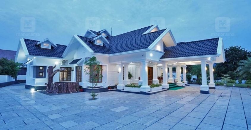 An unbelievably luxurious mansion in the cradle of nature in Kerala ...