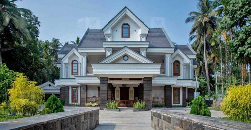 Colonial grandeur is the hallmark of this Nadapuram mansion | Lifestyle ...
