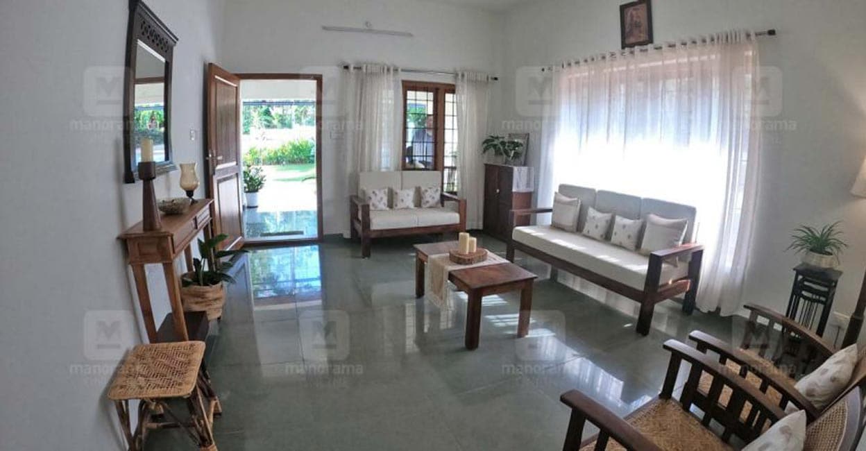 A house in Puthupally gets modern makeover without losing traditional ...