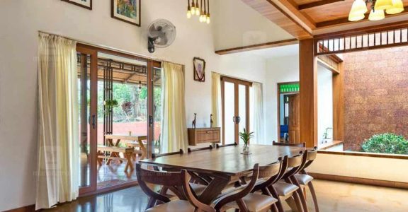 In the middle of bustling Kakkanad stands this serene house exuding charm | Lifestyle Decor ...
