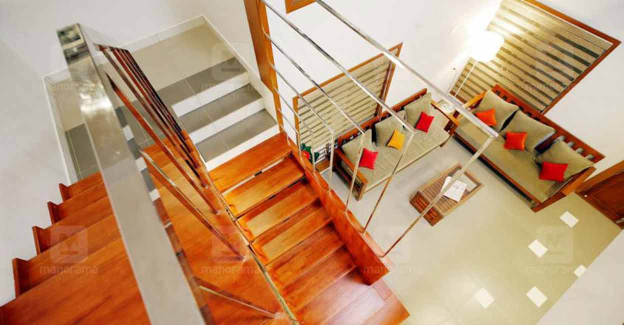 Cost-effective Perinthallmanna house turns heads with its smart design ...