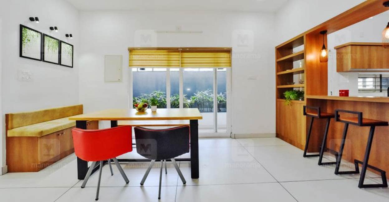 Viyyur house in small plot wins hearts with elegant designs | Lifestyle ...