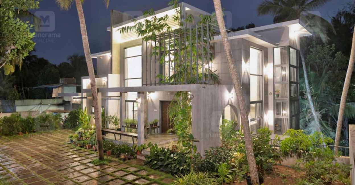 Rustic themed house in Tirur impresses with unique designer features ...