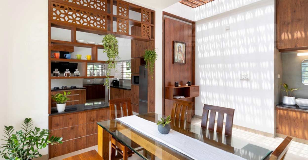 The majesty of a single-storey house in Kaduthuruthy is trending ...