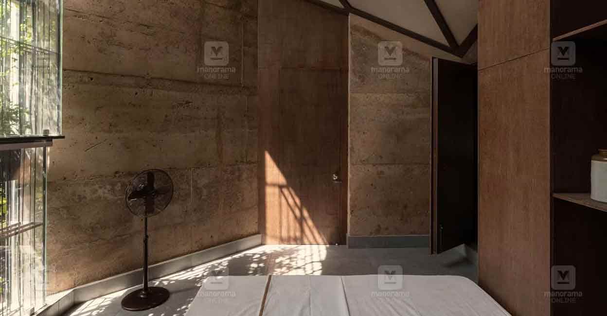 Musical abode in Angamaly with amphitheatre on roof | Lifestyle Decor ...