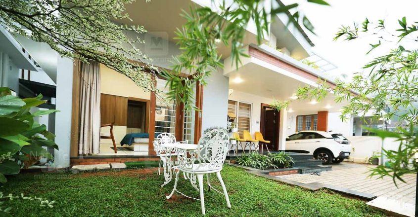 Luxury Muvattupuzha house on small plot has surprises galore inside ...