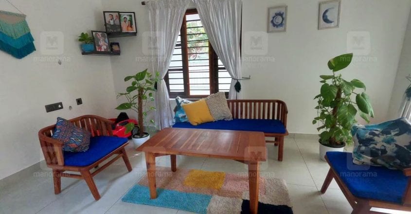 House in Neendakara a mesmerising spectacle of cost-effective, simple ...