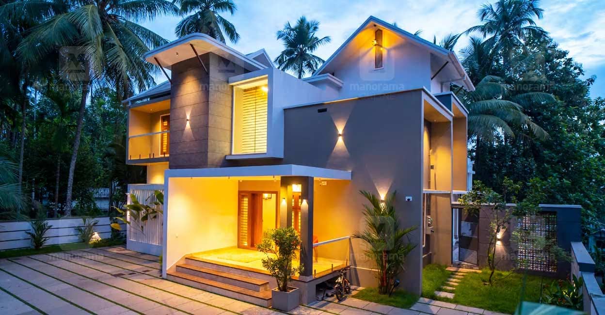 Fusion house in Malappuram celebrates classy designs and fabulous ...