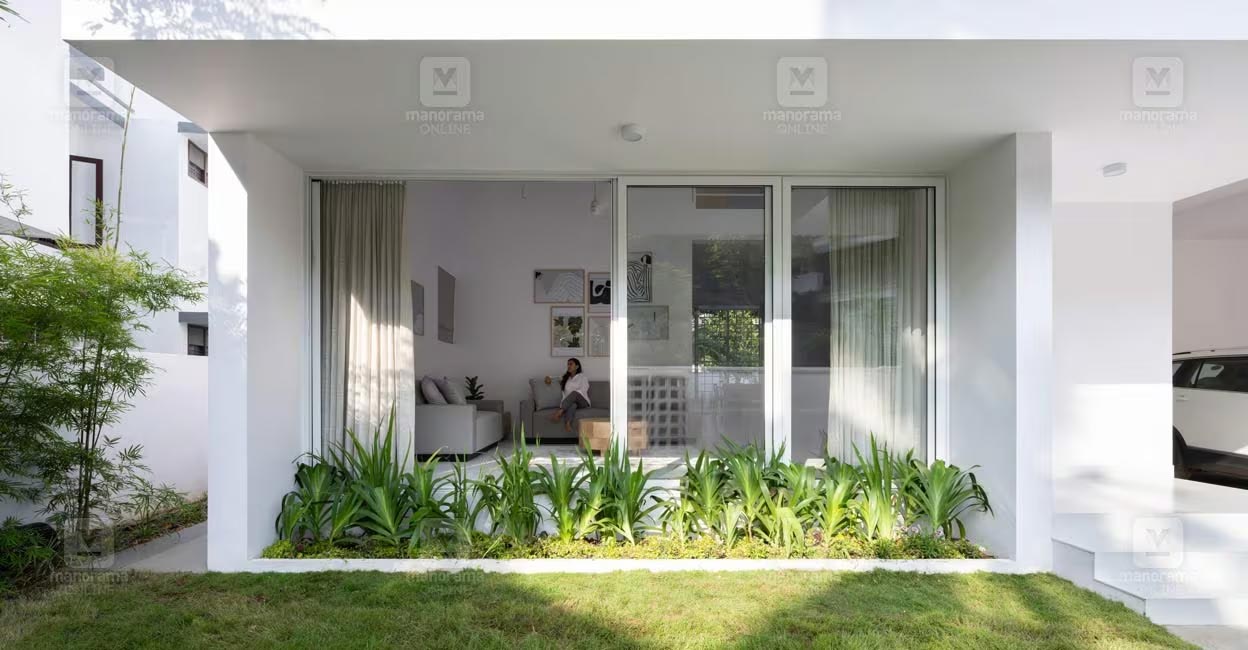 ‘White house’ in Kerala's capital city blends beauty and utility ...