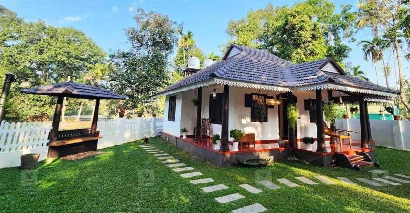 Just Rs 9 lakh: This low cost Cherthala house boasts traditional charm | Lifestyle Decor ...