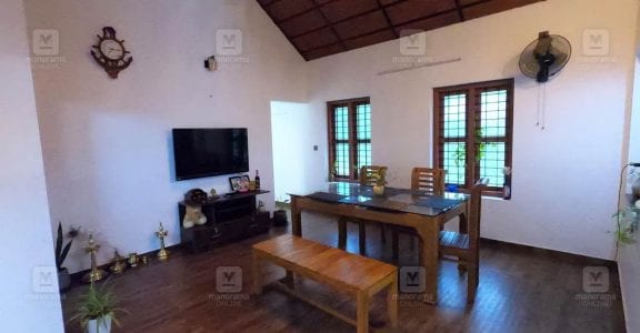 This simple, single storey Alappuzha house is elegant and extremely ...