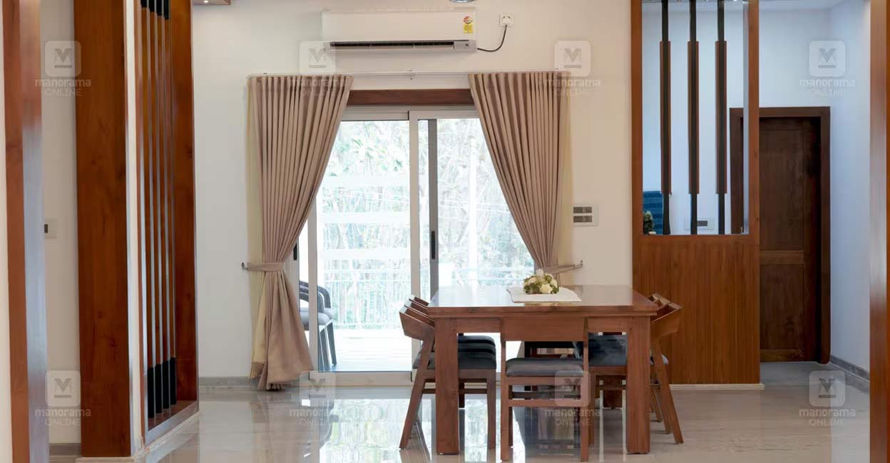 This colonial mansion in Kanjirappally dons multiple looks from ...