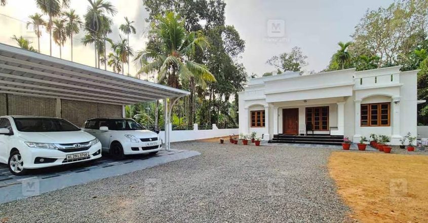 Compact and classy, this Alappuzha house is a dream built in white ...