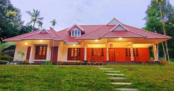 Elegance in single storey, this Manimala house is perfect for small ...