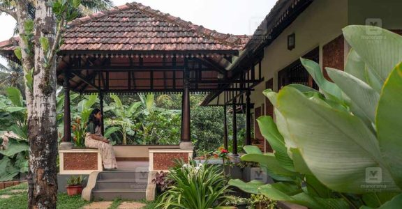 Draped in mist, this enchanting Pattamabi house embowers surprises ...