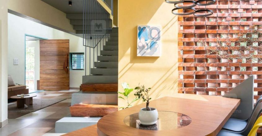 Unique features and a banyan tree make this house in Thrissur ...