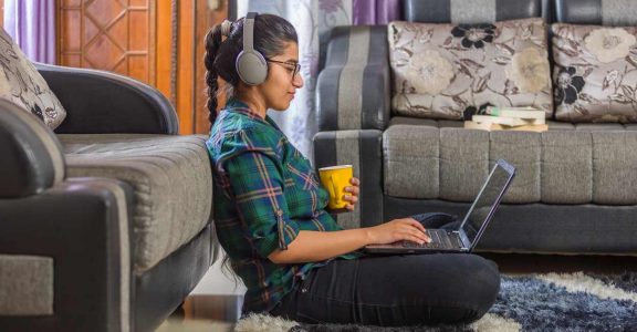 Growing earphone addiction driving hearing and speech disorders in ...