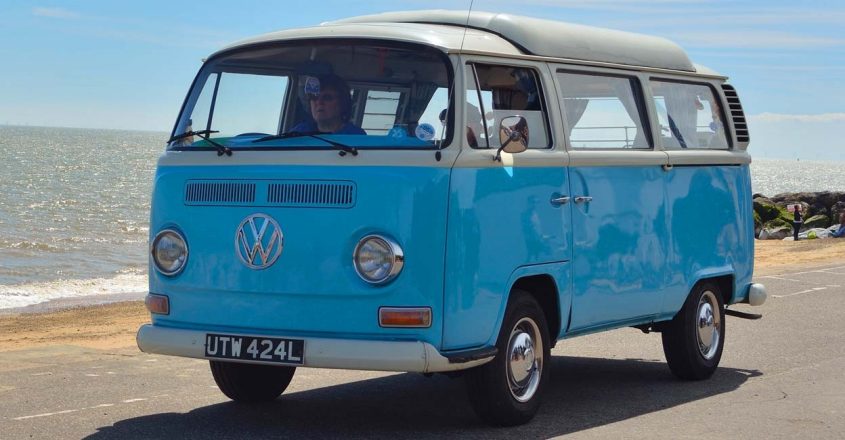 ID Buzz: The electric, retro microbus from Volkswagen | Fast Track ...
