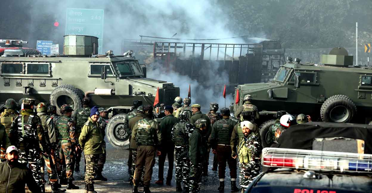 Four heavily-armed terrorists killed in 'chance encounter' in J&K ...