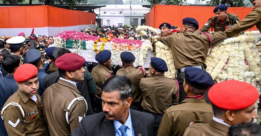 Manmohan Singh laid to rest with full state honours at Delhi's ...