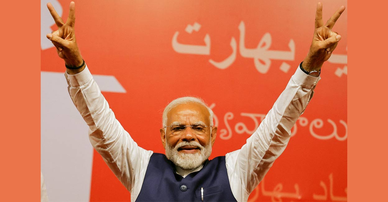 Modi meets President Murmu, NDA stakes claim to form government ...