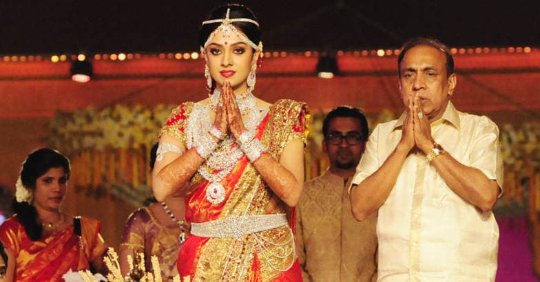 Diamond is Arathi Pillai's best friend | Arathi Pillai wedding diamonds ...