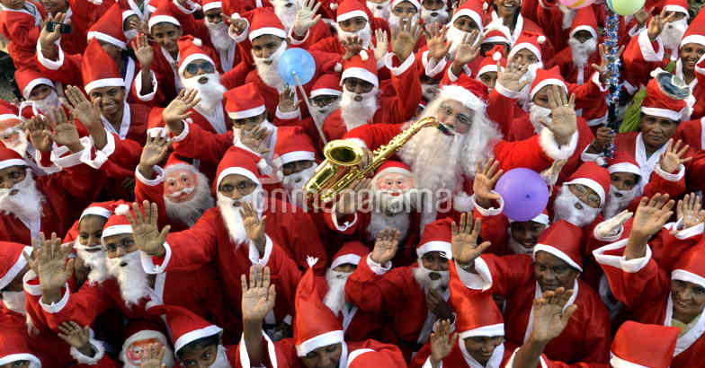 Believers across Kerala celebrate Christmas | Video | kerala ...