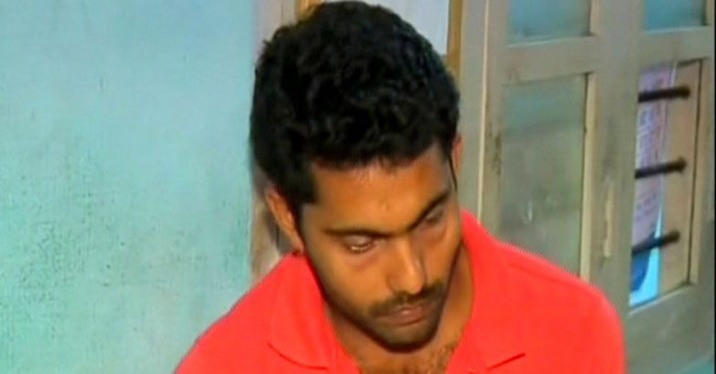 Rs 30 lakh hawala money seized from bus passenger in Wayanad | Hawala ...