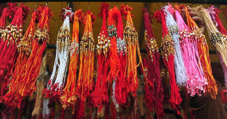 BJP-RSS workers tie rakhi to Kerala cops, 'bhaiyya' policemen to face ...