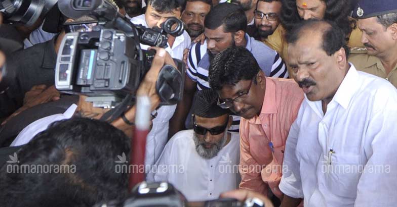 PDP leader Madani lands in Kochi | Video | PDP leader | Madani | Abdul ...