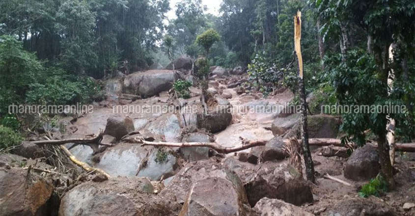 Wayanad reels under heavy rain; schools, colleges shut | Wayanad heavy ...