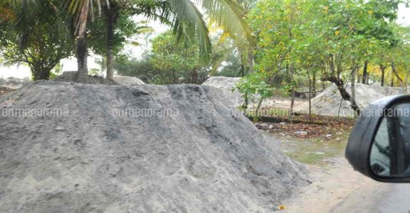 Jayarajan hardens stance against Alappad agitators, calls them sand ...