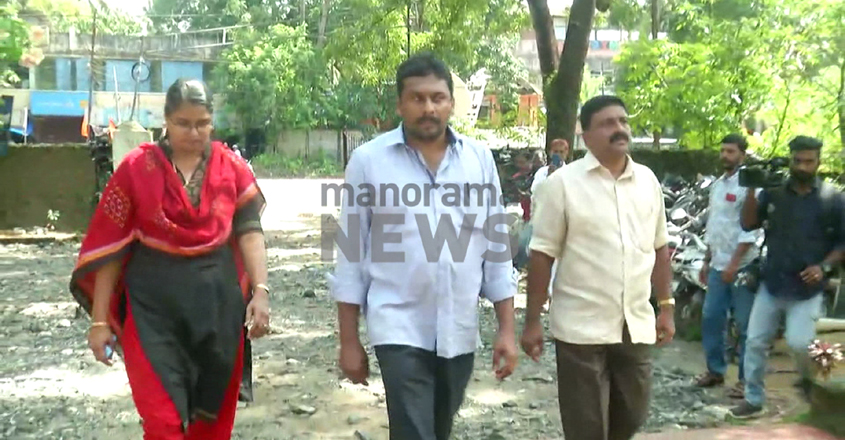Koodathayi murders | 'We didn't insist Shaju to marry Jolly': Murdered ...