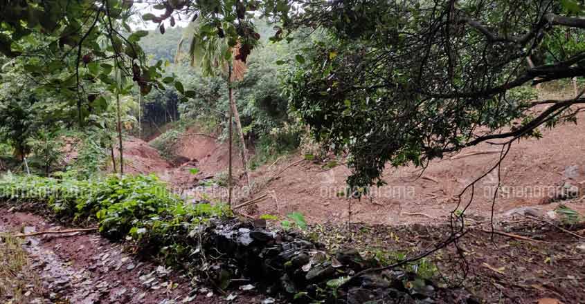 On the other side of Kavalappara, villagers live in fear of impending ...