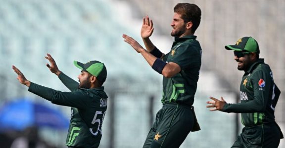 ICC World Cup: Pakistan keep semi hopes alive with big win, Bangladesh ...