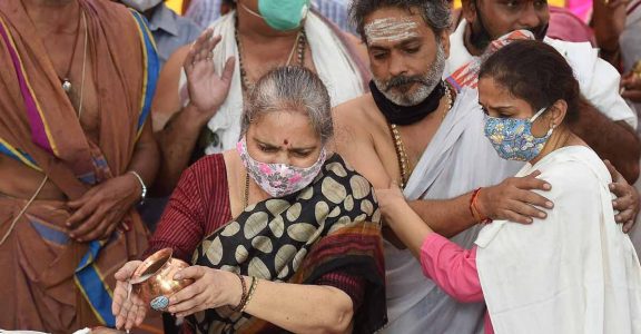 SPB predicted his death? Singer had ordered for own statue a month ago