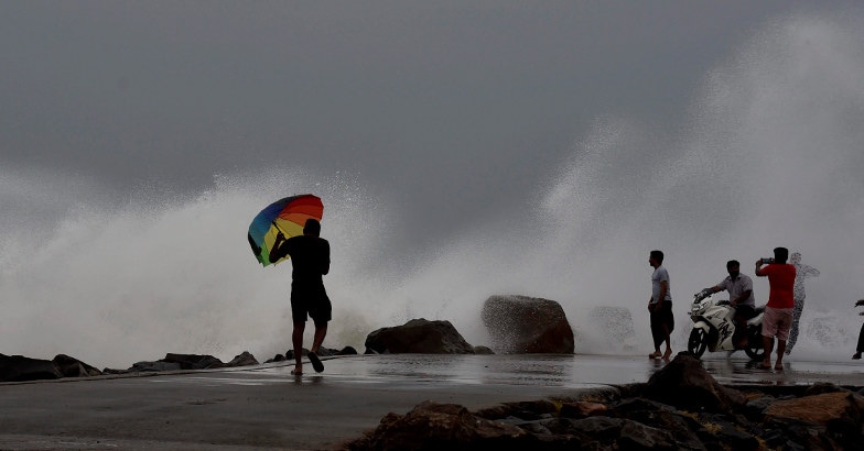 Cyclone Vardah effect: Life limps back to normalcy | Story in points ...