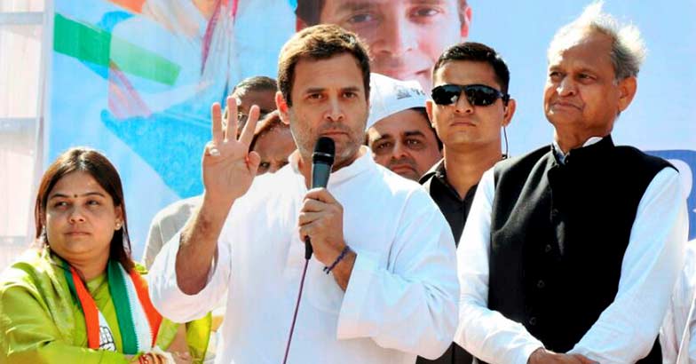 Rahul takes a dig, prodes media to 'ask questions' to Modi