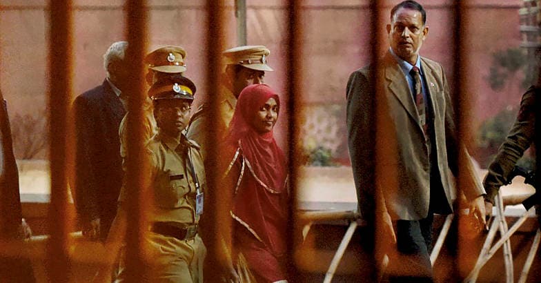 I want to meet Shafin Jahan, reiterates Hadiya | Hadiya father | Hadiya ...