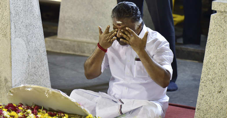 Dramatic Tuesday for TN politics: how OPS revolt unfolded | o ...