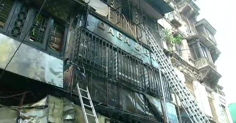 Fire breaks out in Mumbai building, part of it collapses | India News ...