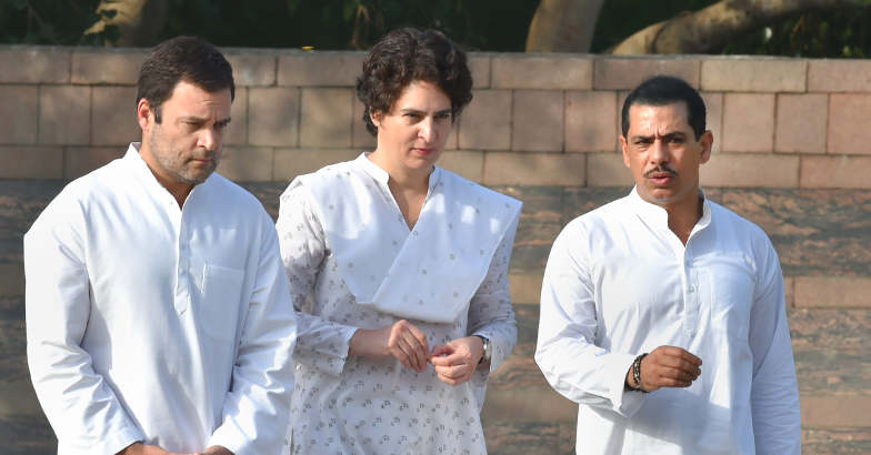 Rahul remembers father Rajiv as the master of love and respect | Rajiv ...