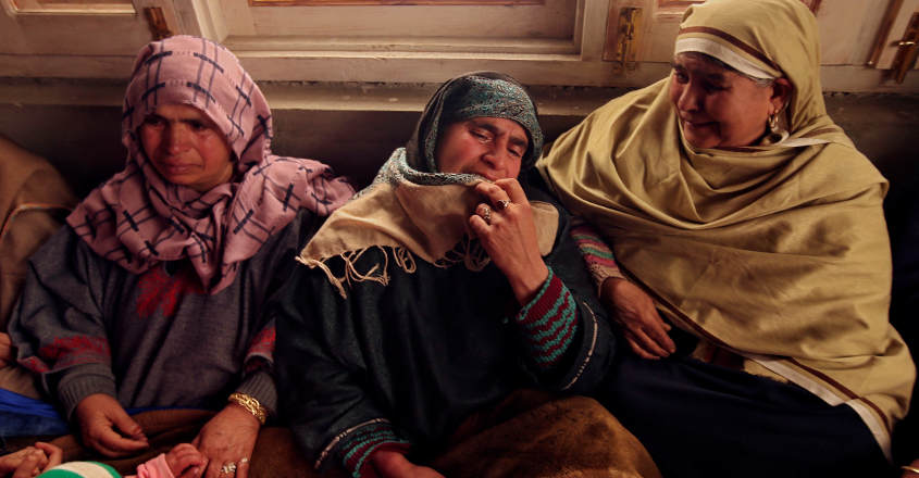 Pulwama suicide bomber radicalised after beating by troops: parents ...